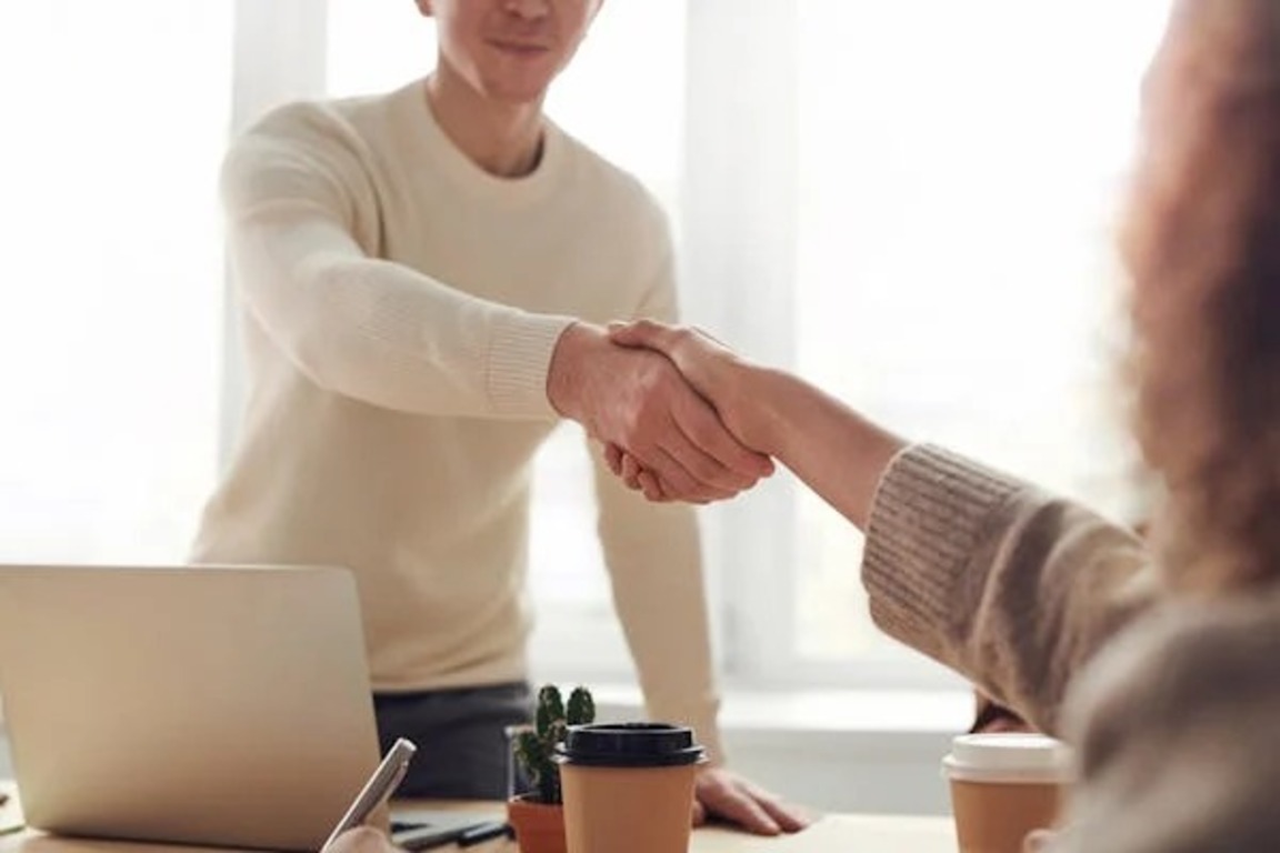 Apa Itu Client? Ini Definisi dan Perbedaannya dengan Customer ...